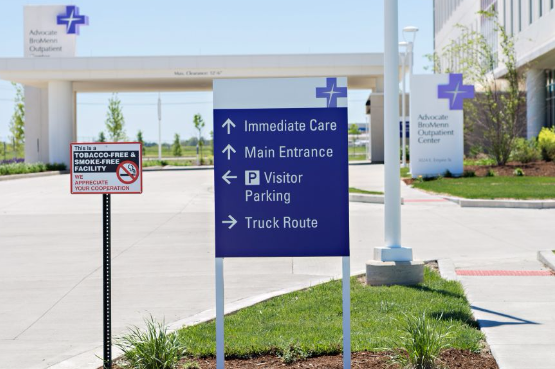 Freestanding Signs: Post Panels & Directionals | Prairie Signs